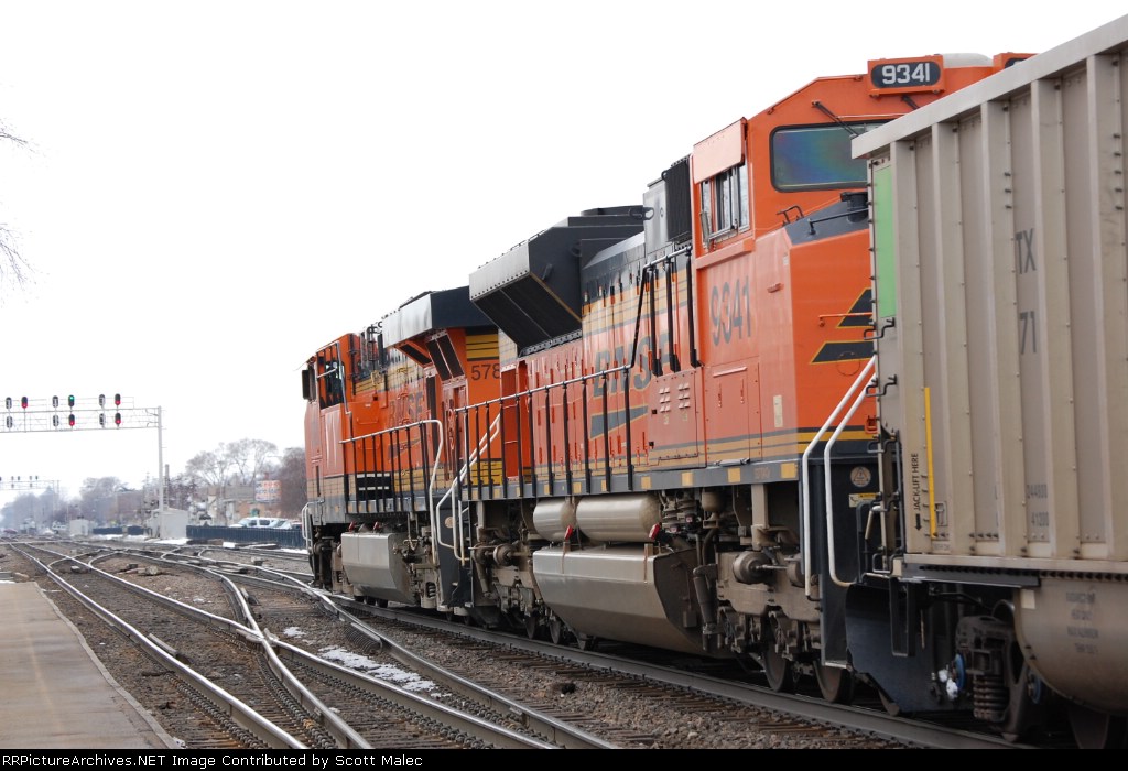 BNSF 5788 & 9341